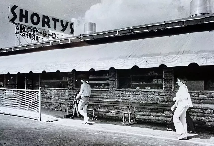 These 22 Old School Miami Restaurants Are a Magic City Vibe - Shortys
